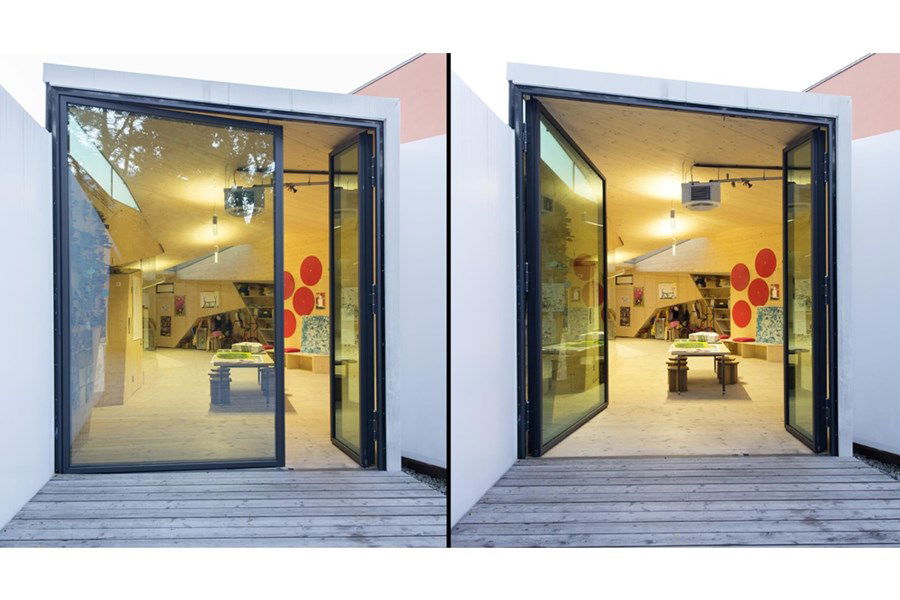 VISS VISS Pivot Door / VISS Side Hung Door | Building Catalog